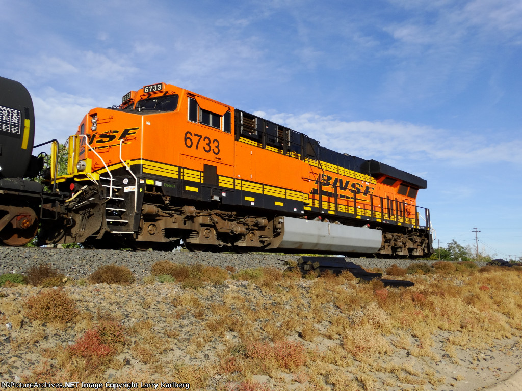 BNSF 6733